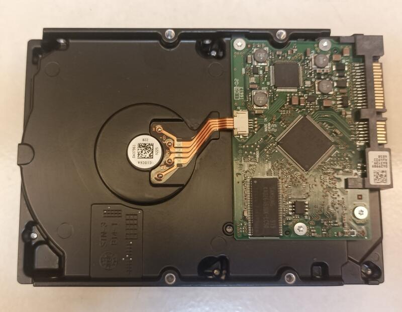 日立-640G_SATA介面_HDT721064SLA360_有測試圖有真相-(經嚴密測試.無壞軌) | 露天市集 | 全台最大的網路購物市集