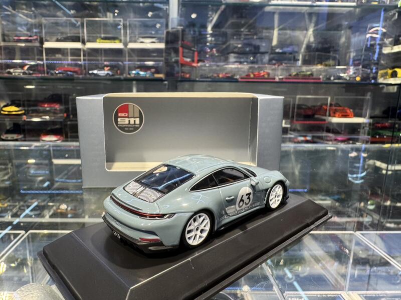 吉華@ 1/43 原廠 Porsche 911 S/T Type 992 2023 Shore | 露天市集 | 全台最大的網路購物市集