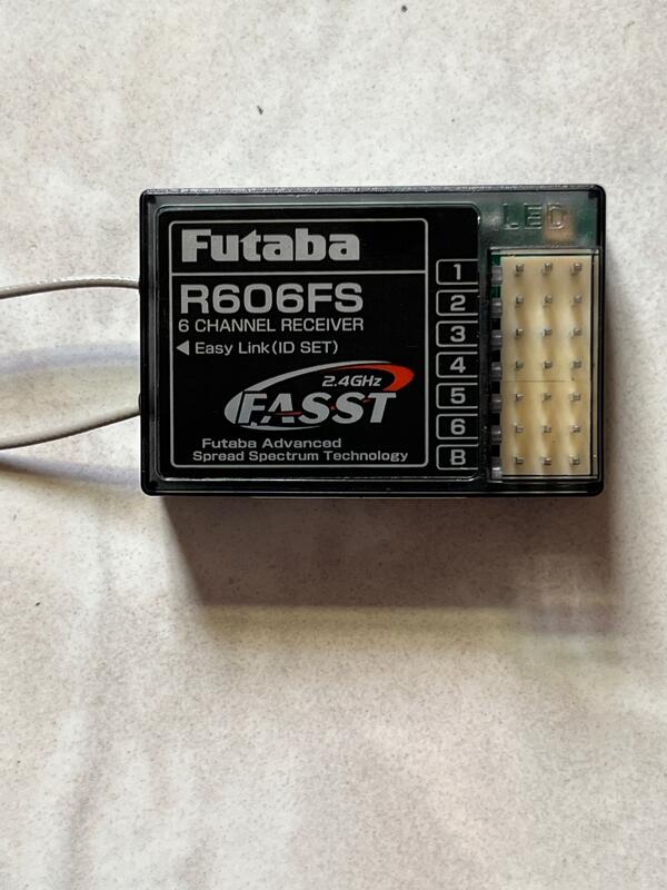 (大樹的家): Futaba T6EX 2.4GHz FASST 遙控器組(新版附 R606FS 接收器)大特價 | 露天市集 | 全台最大的 ...