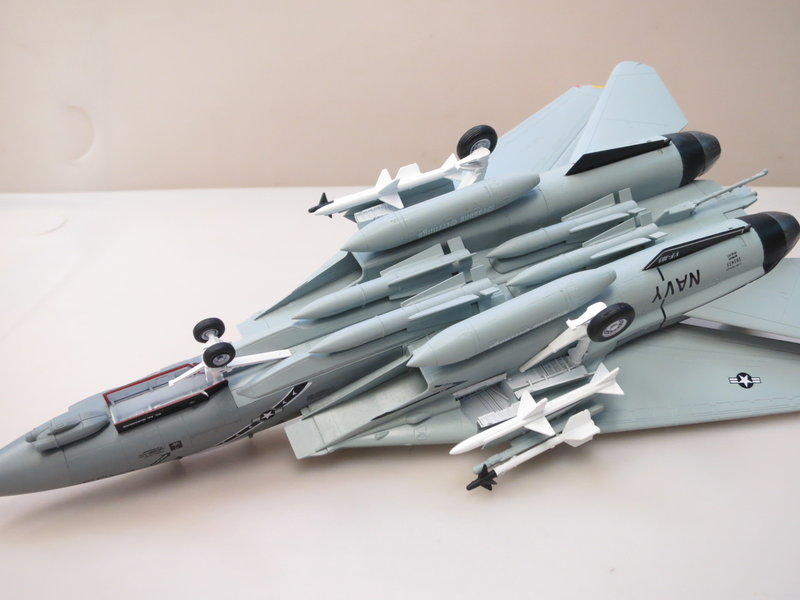 《模王 現貨》F14D F14 F-14D 比例 1/72 塑膠飛機完成品 ESAY MODEL 37193 | 露天市集 | 全台最大的網路購物市集