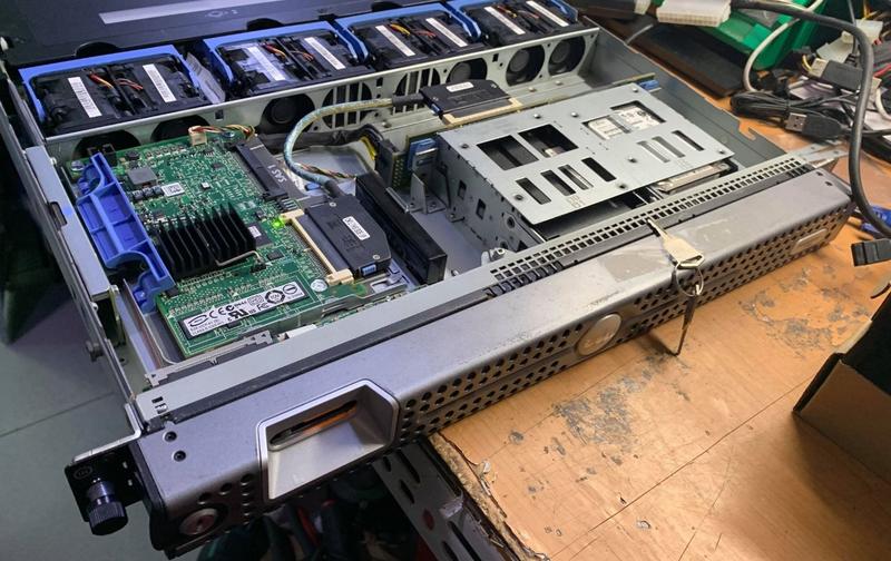 點子電腦-北投 DELL emu01 伺服器主機 狀況極佳 ☆ 2300元 | 露天市集 | 全台最大的網路購物市集