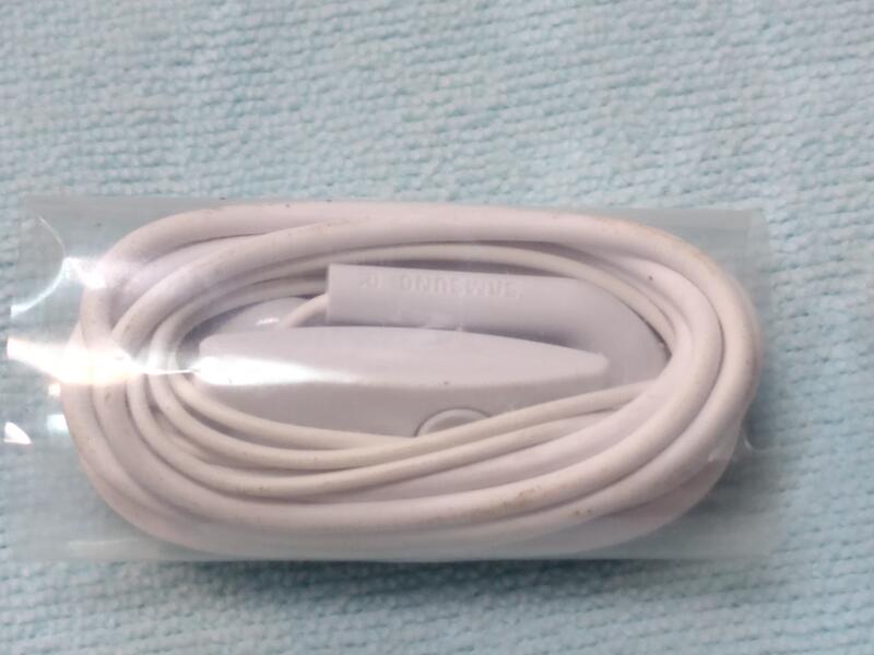 (W76)全新~三星 EHS61 3.5mm 耳機~歡迎自取~ | 露天市集 | 全台最大的網路購物市集