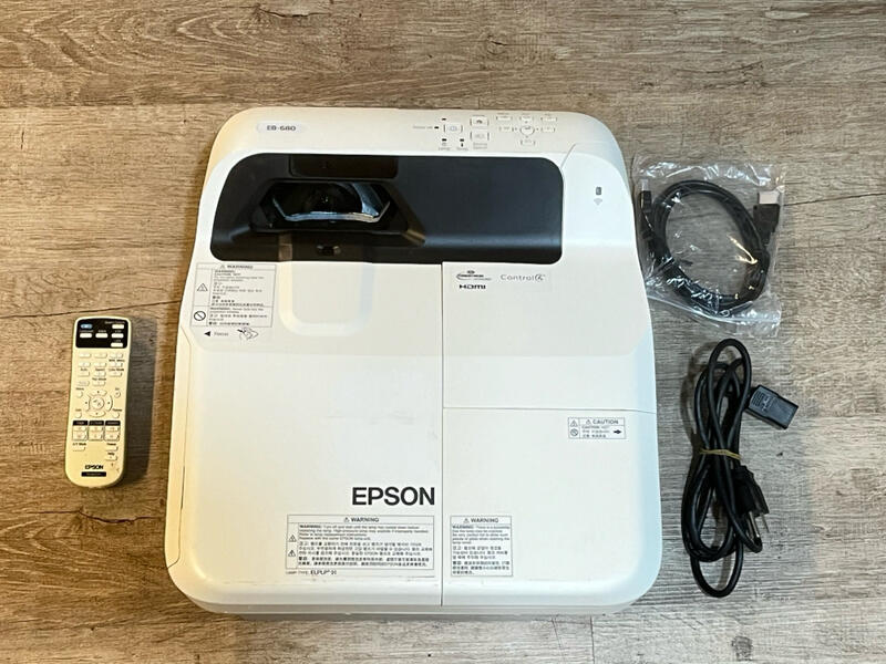 EPSON EB-680超短焦投影機 3500流明 可側投 內建3組HDMI支援1080P 1萬小時燈泡壽命 小空間救星 | 露天市集 | 全 ...
