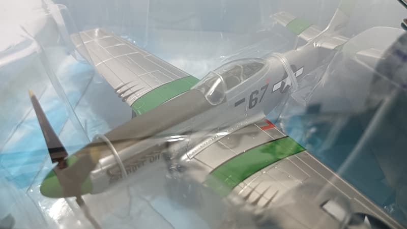 出清 1/72 P-51 D Mustang 野馬 二戰 名機 戰鬥機 EASY MODEL No.37292 綠條 | 露天市集 | 全台最 ...