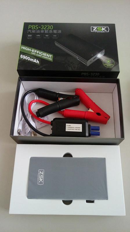 《自在批發網》汽柴油車 機車 緊急電源ZSK F1-6900/PBS-3230 救援救車 電池 LED 汽車緊急行動電源 | 露天市集 | 全台最大的網路購物市集