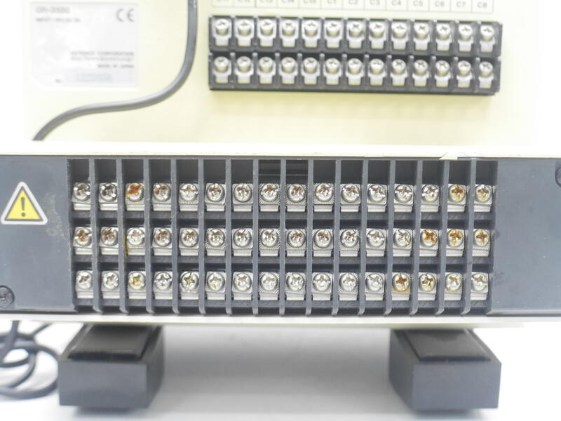 (HLFA-TDA) Keyence GR3500 16點 溫度 電壓 波型 無紙 記錄器 Recorder-特價2 | 露天市集 | 全台最 ...