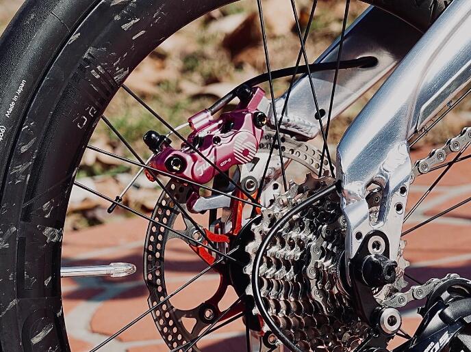 JUIN-TECH GT6整合式對六活塞油壓卡鉗GTP GTF 6 PM BIRDY > BIKEfun拜訪單車 | 露天市集 | 全台最大的 ...