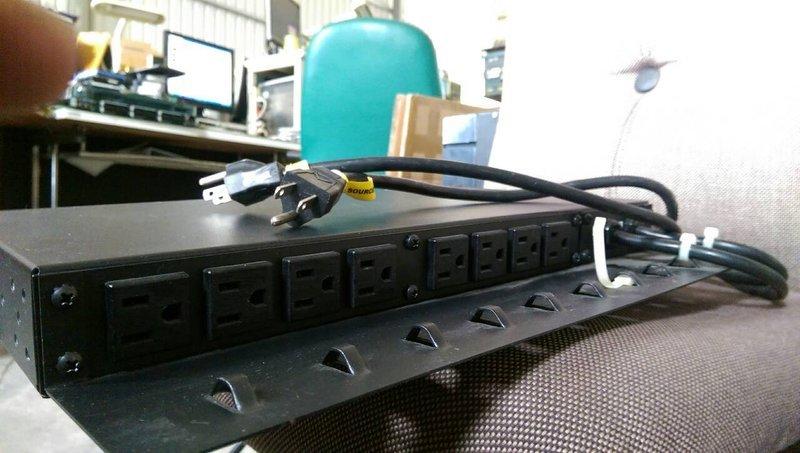 APC AP7750 AUTOMATIC TRANSFER SWITCH 120V 12A W/AP9617 UP 出清 | 露天市集 | 全 ...