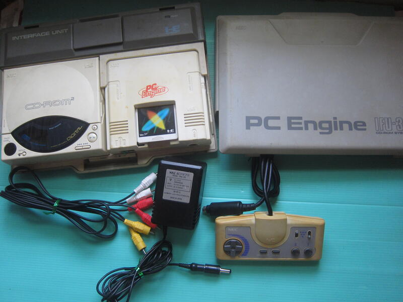 日製 PC Engine CD-ROM介面機主機一部. 圖片內容為實物 Hu-CARD卡可讀片 CD 不讀片 | 露天市集 | 全台最大的網路購物市集