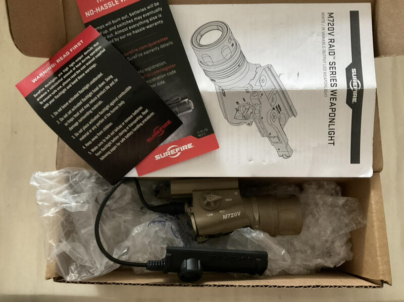 Surefire M720V IR LED戰術槍燈 TAN色 真品 | 露天市集 | 全台最大的網路購物市集