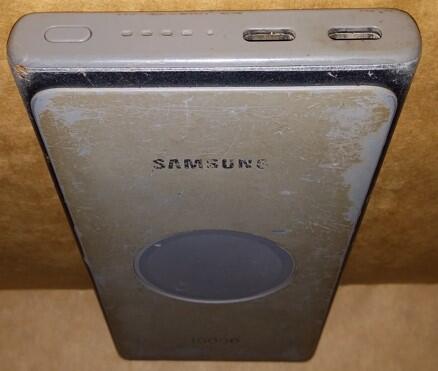 SAMSUNG EB-U3300支援qi技術無線充電行動電源3100mAh 雙TYPE C充電輸出二手良品可正常充放電 | 露天市集 | 全台 ...