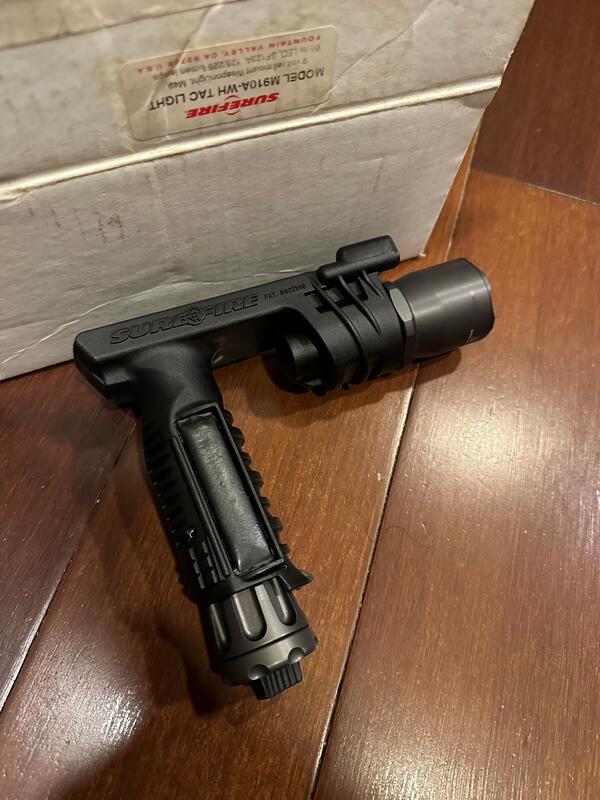 Surefire M910 真品 槍燈 手電筒 | 露天市集 | 全台最大的網路購物市集