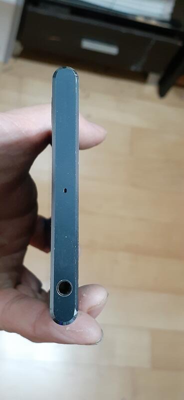 Sony Xperia XZ Premium XZP G8132 4K螢幕 S835 64G 功能都正常使用 品相規格如 | 露天市集 | 全台最大的網路購物市集