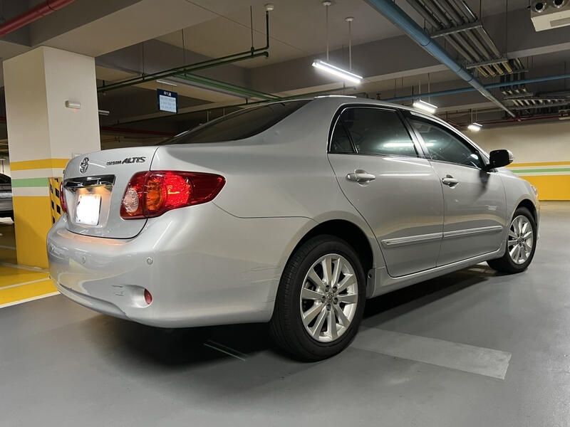 Toyota 豐田 東瀛好同學系列 Altis 2.0L G版 頂級 141匹馬力 低里程 超美車況 速洽！ | 露天市集 | 全台最大的網路購物市集