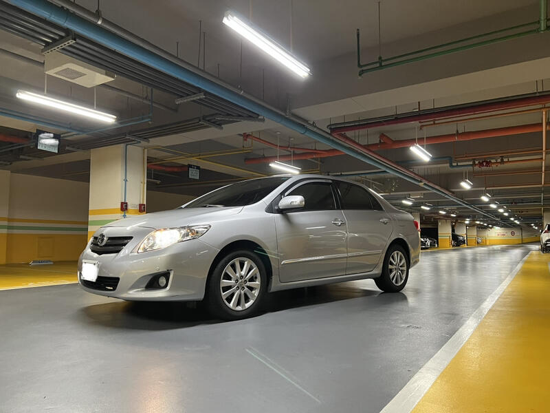 Toyota 豐田 東瀛好同學系列 Altis 2.0L G版 頂級 141匹馬力 低里程 超美車況 速洽！ | 露天市集 | 全台最大的網路購物市集