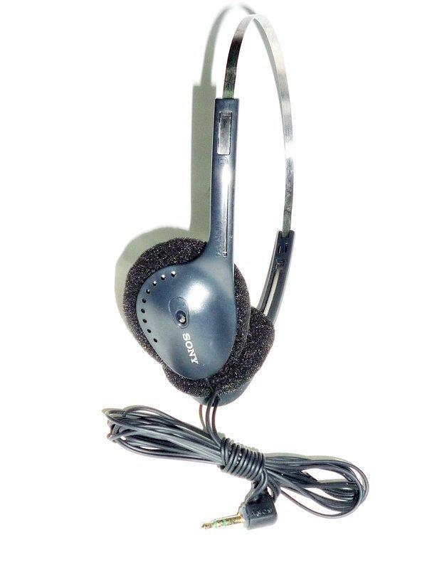 SONY 耳機 MDR-014 運動型 頭戴式 立體聲耳機,帶綿耳套配戴舒適,適合 電腦 MP3 網咖.近全新 | 露天市集 | 全台最大的 ...