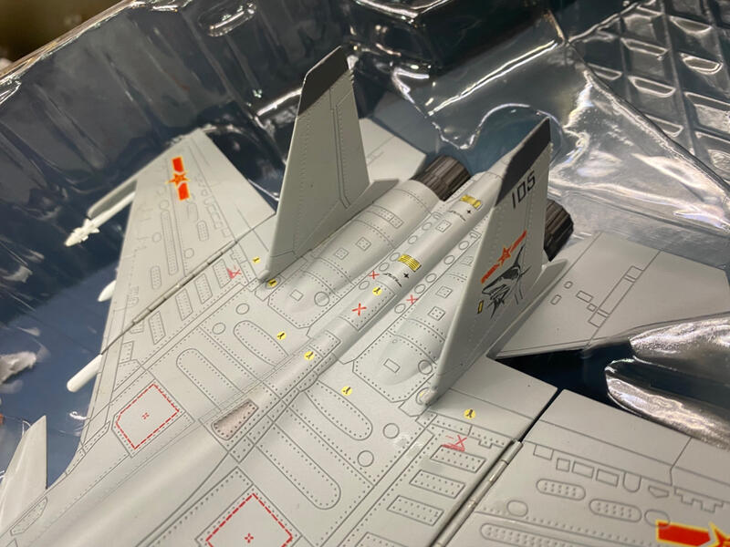 《模王 》 中共 J-15 J15 比例 1/72 合金完成品 航母地台 噴射版 | 露天市集 | 全台最大的網路購物市集