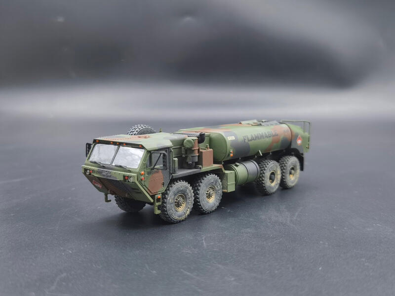 《模王 現貨》 國軍 台灣 軍用 油罐車 M978 A2 比例 1/72 塑膠完成品 | 露天市集 | 全台最大的網路購物市集