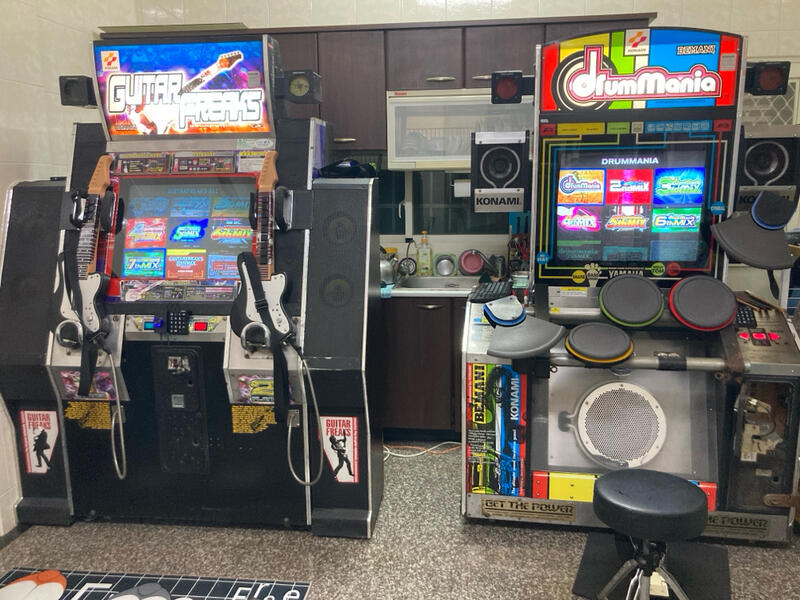 GuitarFreaks 吉他高手 究極一體機 Gitadora- 街機 大型機台 框體 Arcade | 露天市集 | 全台最大的網路購物市集