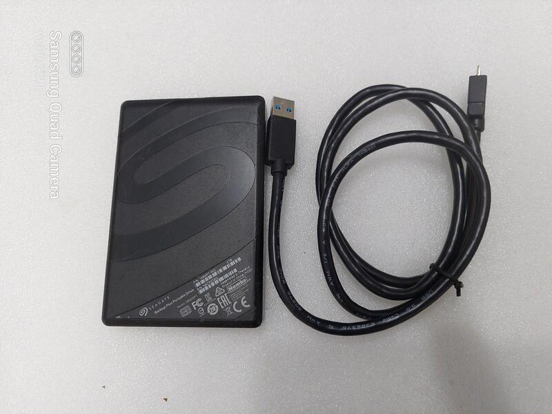 Seagate 外接式 2.5吋 行動硬碟 2TB 2000G/良品/USB3.0/使用時數不多 | 露天市集 | 全台最大的網路購物市集