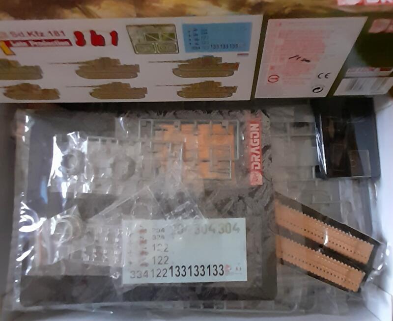 【549喵鋪】1/35 威龍 DRAGON 6406 二戰德軍虎型坦克後期型 3 IN 1 | 露天市集 | 全台最大的網路購物市集