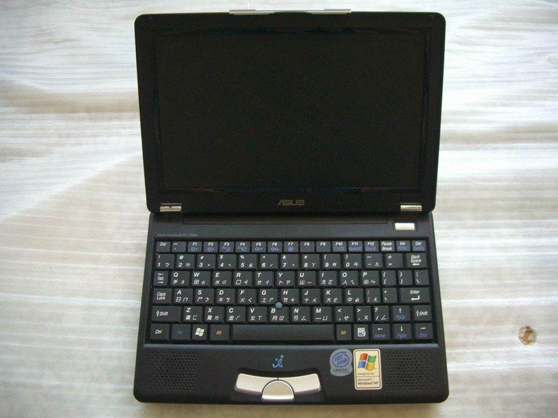 華碩 ASUS. S200 8.9吋 小筆記型電腦 可開機.可上網.可當故障零件機 | 露天市集 | 全台最大的網路購物市集