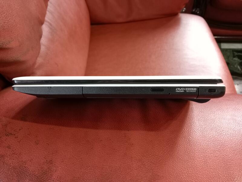 Asus X552WE/AMD 四核 A4-6210/500G/4G/15.6吋筆電故障機(無法開機，零件機販售) | 露天市集 | 全台最大 ...