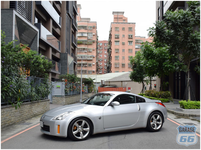 NISSAN Z33 350Z 低哩程 原鈑件 全原廠 稀有經典 六六車庫 | 露天市集 | 全台最大的網路購物市集