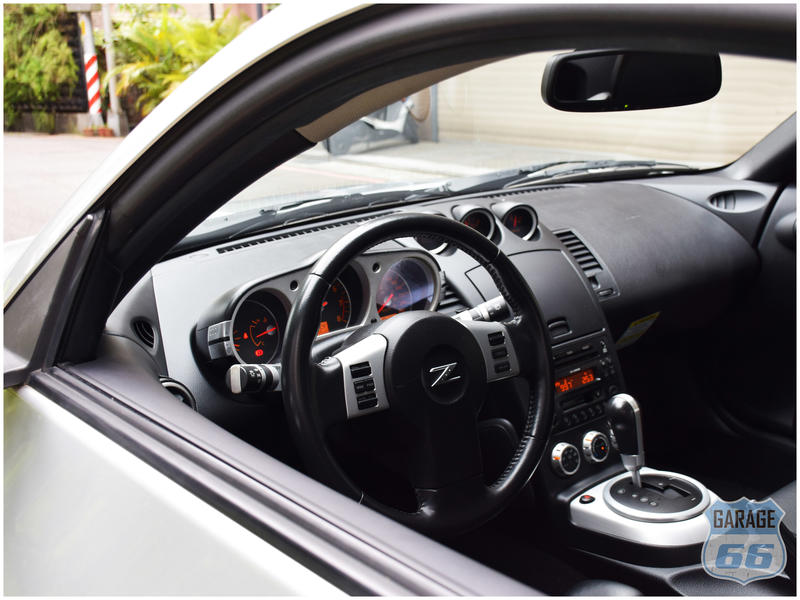 NISSAN Z33 350Z 低哩程 原鈑件 全原廠 稀有經典 六六車庫 | 露天市集 | 全台最大的網路購物市集