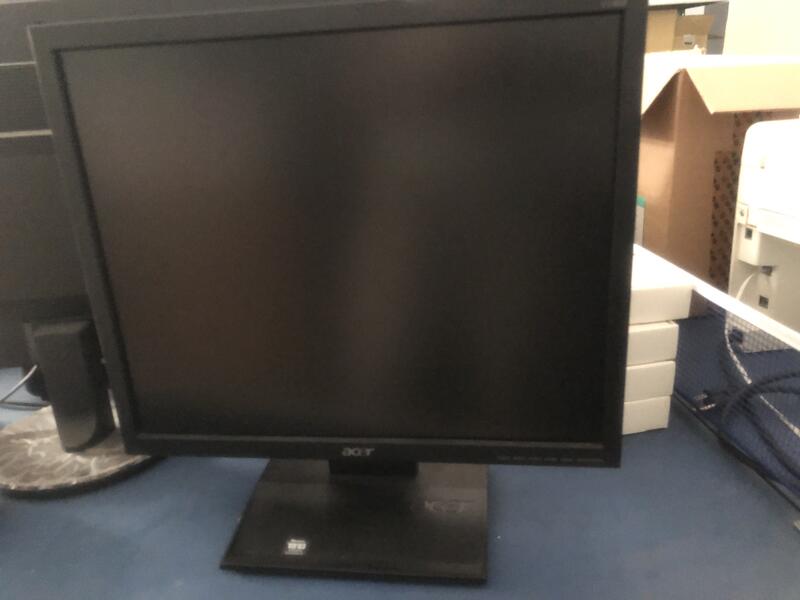 ACER V193 Dbmd 19吋螢幕 4:3, DVI VGA 雙介面 | 露天市集 | 全台最大的網路購物市集