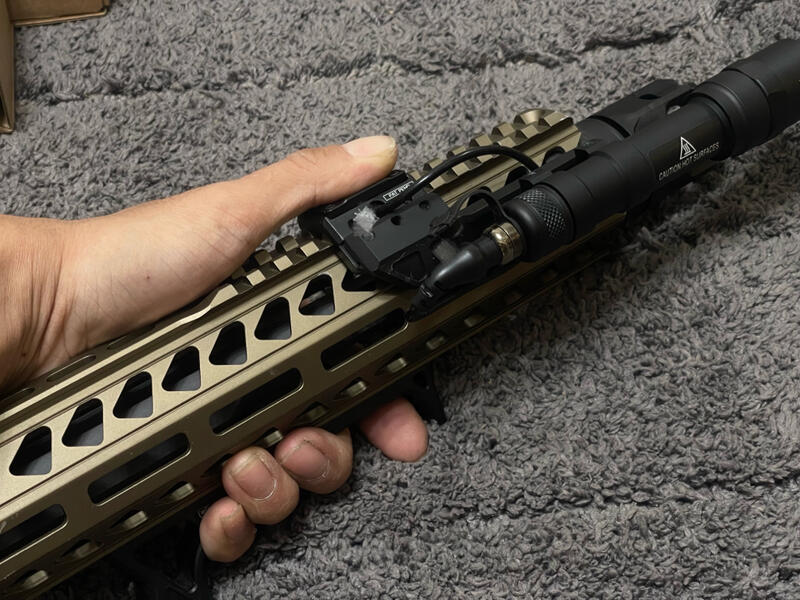 *現貨屋*sotac unity風格 Hot Button m300 m600 45度燈座 SF系統線控開關 老鼠尾 | 露天市集 | 全台最 ...