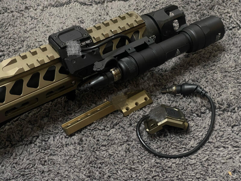 *現貨屋*sotac unity風格 Hot Button m300 m600 45度燈座 SF系統線控開關 老鼠尾 | 露天市集 | 全台最 ...