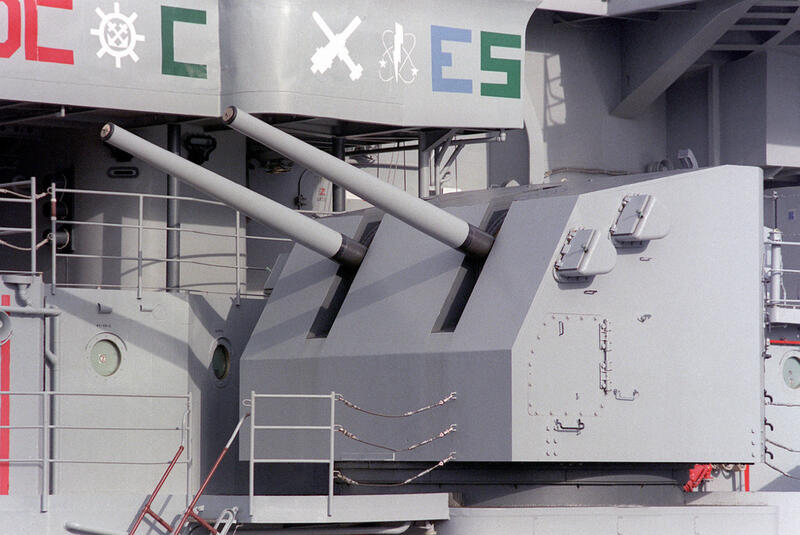 Takom 2146 1/35 Mk.38 5”/38 twin gun mount 5寸38倍徑砲含金屬砲管 | 露天市集 | 全台最大的 ...