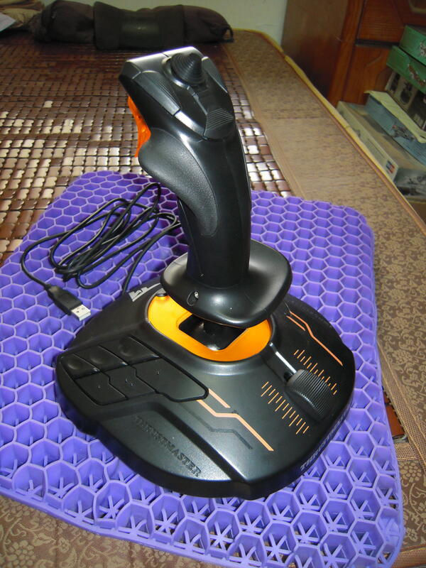 Thrustmaster T16000 FCS PC搖桿 | 露天市集 | 全台最大的網路購物市集