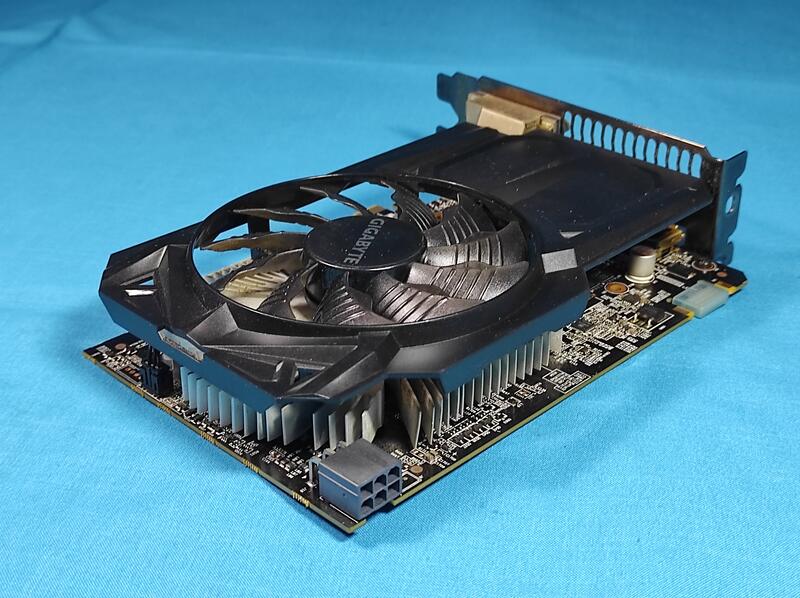 技嘉 GV-N950OC-2GD (GeForce GTX 950/2G/128bit) 顯示卡 良品 | 露天市集 | 全台最大的網路購物市集