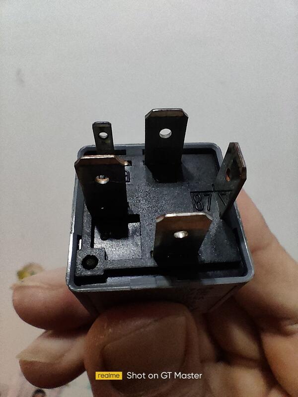 VW 429號 繼電器 原廠零件 (引擎控制單元 ECU Relay) | 露天市集 | 全台最大的網路購物市集