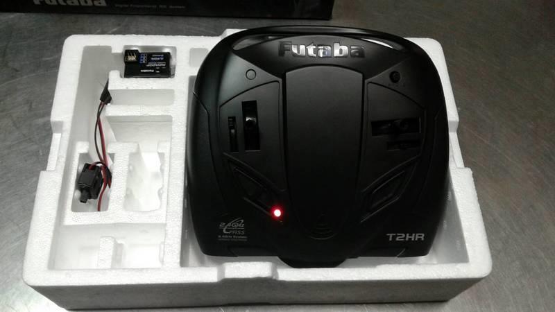 FUTABA 2HR 2.4G 板控 | 露天市集 | 全台最大的網路購物市集