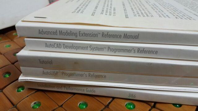 早期 正版 AUTOCAD R11 工業繪圖軟體 /DOS 386/軟碟片/完整盒裝 | 露天市集 | 全台最大的網路購物市集