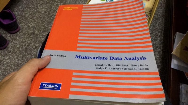 Multivariate Data Analysis PEARSON 多變量數據分析 O58 | 露天市集 | 全台最大的網路購物市集