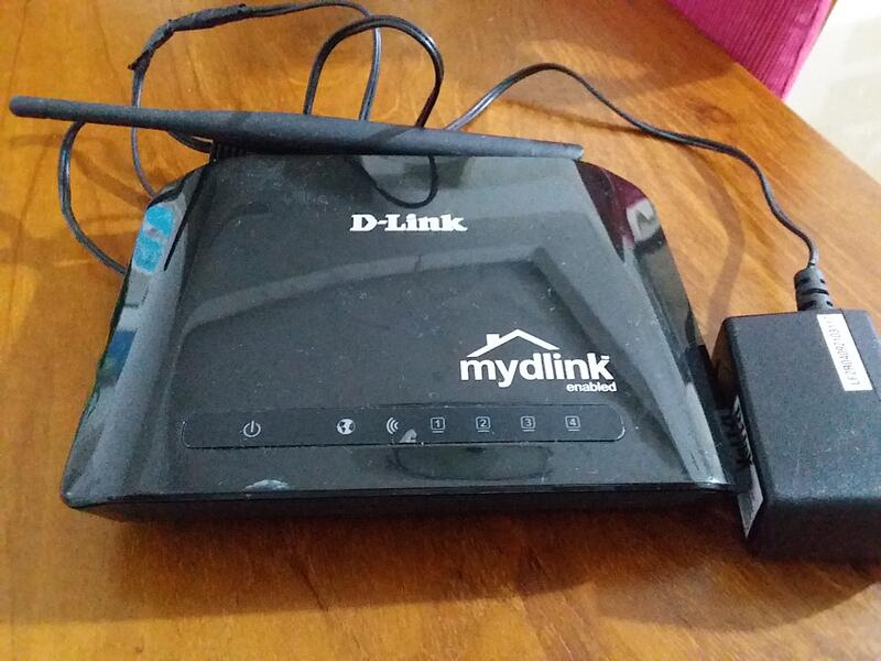 友訊 D-Link DIR-600l 無線寬頻路由器 | 露天市集 | 全台最大的網路購物市集