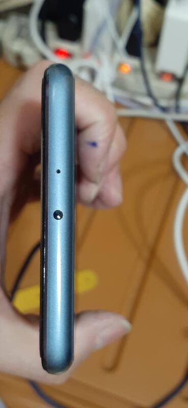 華為 HUAWEI P10 Plus 八核 6G/128G 5.5吋 手機零件機 只有測試插電後一直重覆到 | 露天市集 | 全台最大的網路購物市集