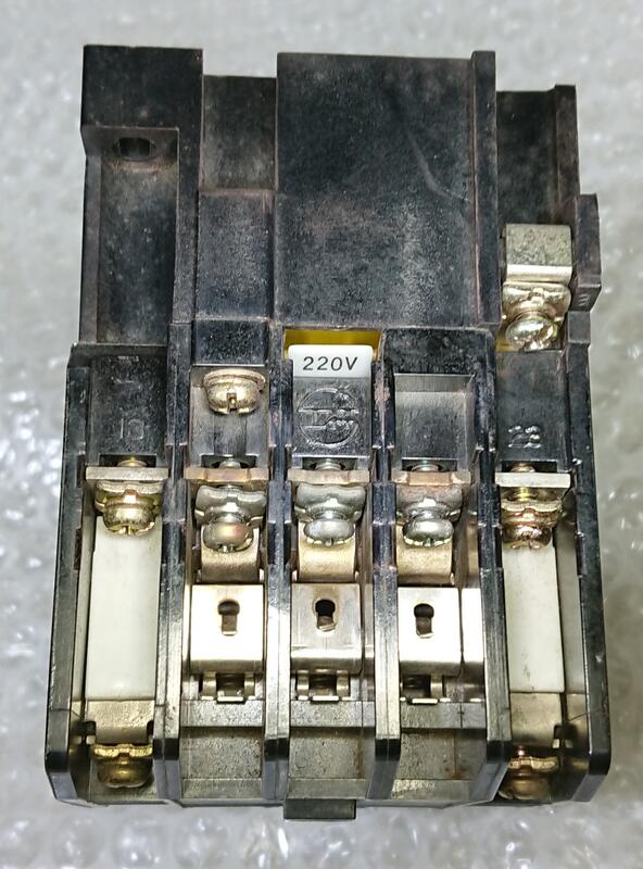 簡便宜 二手 士林電機 S-C21L 電磁接觸器 電磁開關 220V線圈 | 露天市集 | 全台最大的網路購物市集