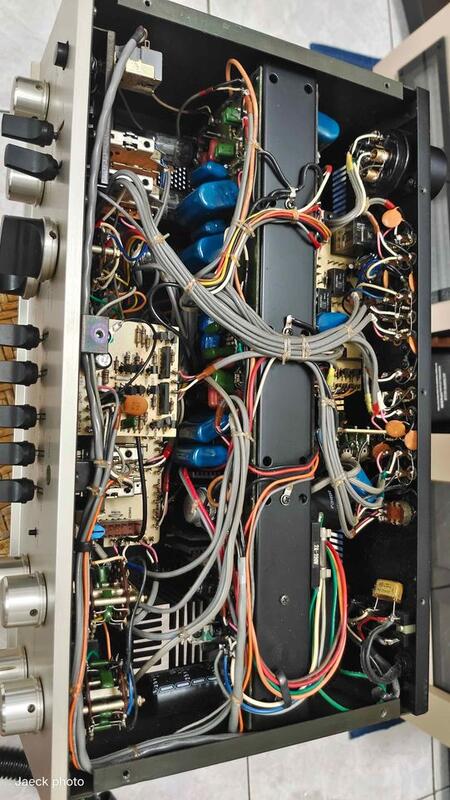 黑膠燒友們的最愛 LUXMAN CL36 是內置11支真空管的高階旗艦前級 | 露天市集 | 全台最大的網路購物市集