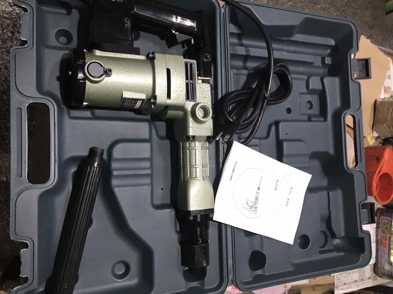 含稅~附尖鑿 台灣製造 英得麗 TM-H41 強力型電動鎚 破壞鎚 電鎚 槍頭久打不熱不失力 h41 元山五金 | 露天市集 | 全台最大的網路購物市集
