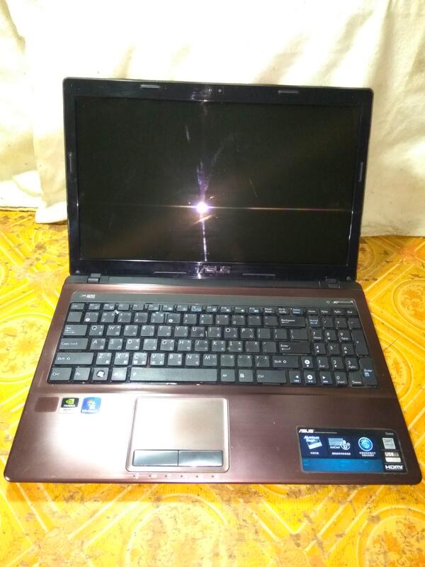 [全景3C]華碩 Asus A53S 15.6吋 2代 i7雙顯筆電 4G/500G優美 系統穩 附電池 二手 | 露天市集 | 全台最大的網路購物市集