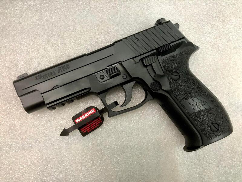 {凱璿 生存遊戲專賣店} MARUI P226R P226 RAIL GBB 瓦斯手槍 日本原裝進口 | 露天市集 | 全台最大的網路購物市集