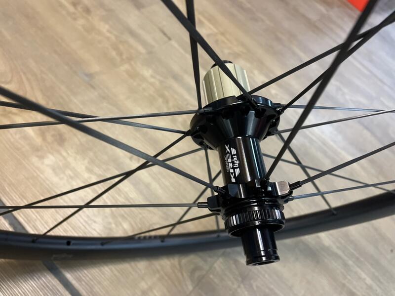~騎車趣~ KREX plus KC150碟煞 碳纖維輪組 公路車輪組 超輕量1280g | 露天市集 | 全台最大的網路購物市集