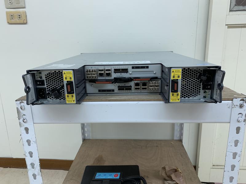 IBM Storwize V7000 /85Y5850 85Y6135 controler * 2 | 露天市集 | 全台最大的網路購物市集