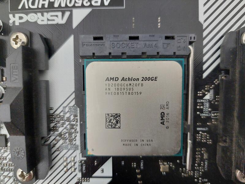 AMD Athlon PRO 200GE 3000G AM4/2C4T/35W/Vega 3/無風扇 | 露天市集 | 全台最大的網路購物市集