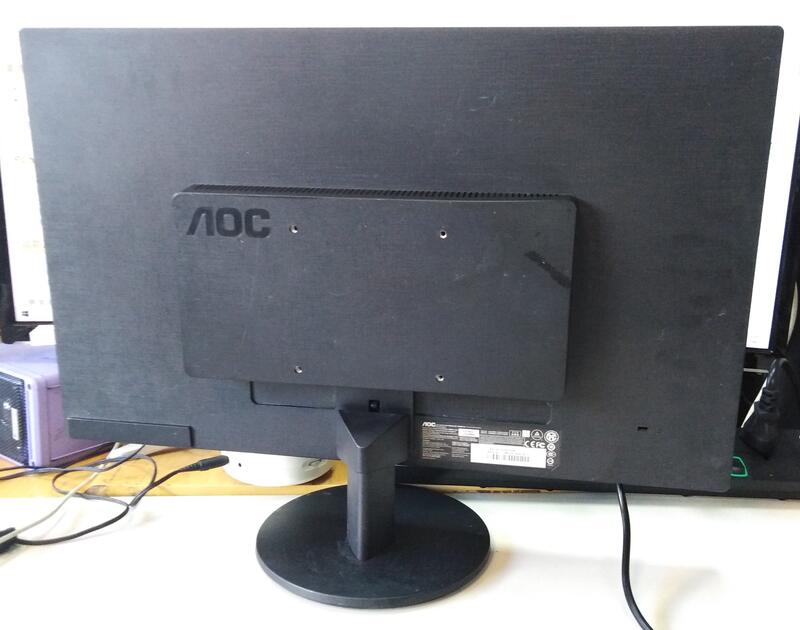 (董)二手螢幕~22吋 顯示器 液晶 寬螢幕 AOC E2270S LED~面板刮傷/無礙使用~ | 露天市集 | 全台最大的網路購物市集